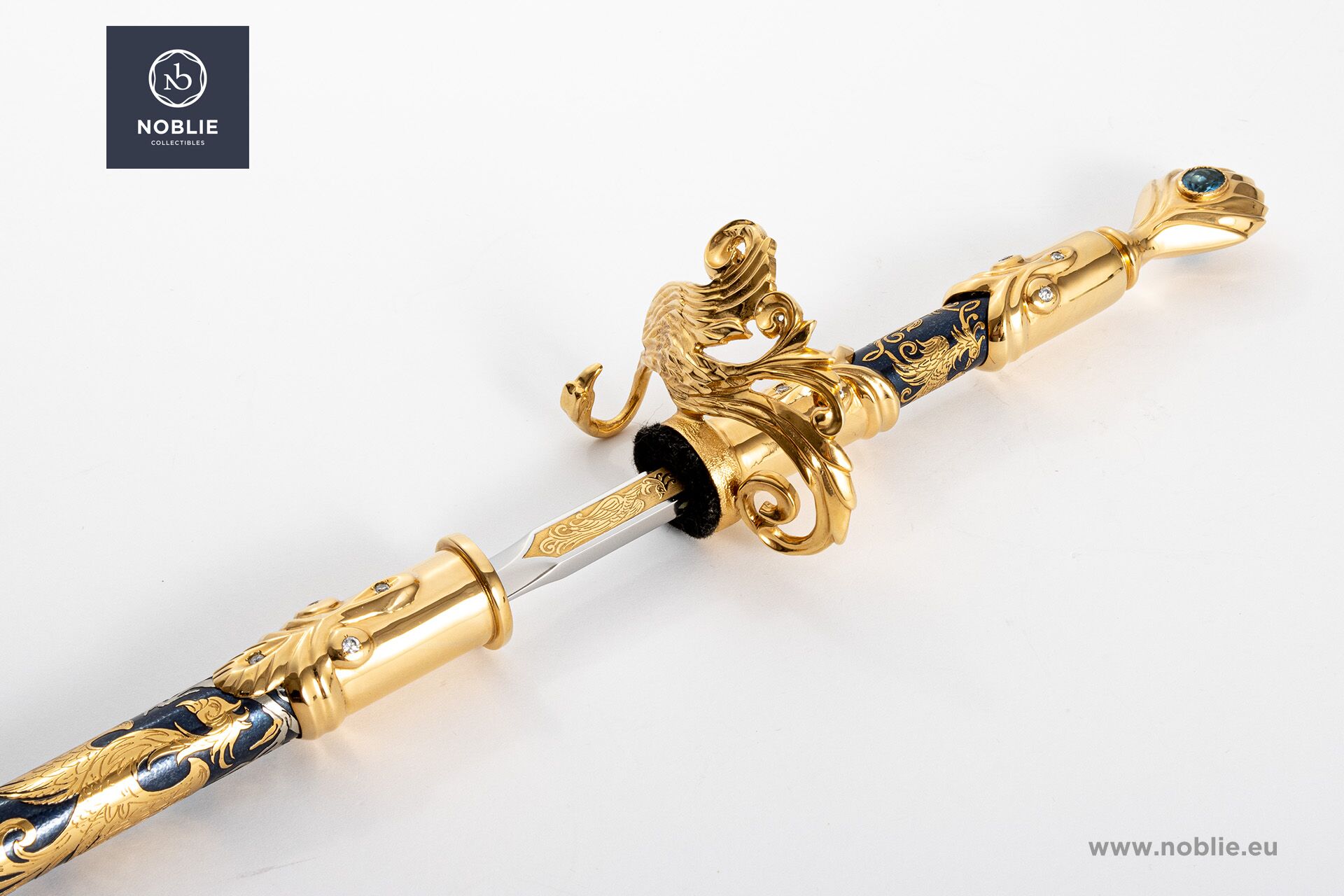 Custom Daggers — Damascus, Hunting, Engraved, Stiletto | Noblie