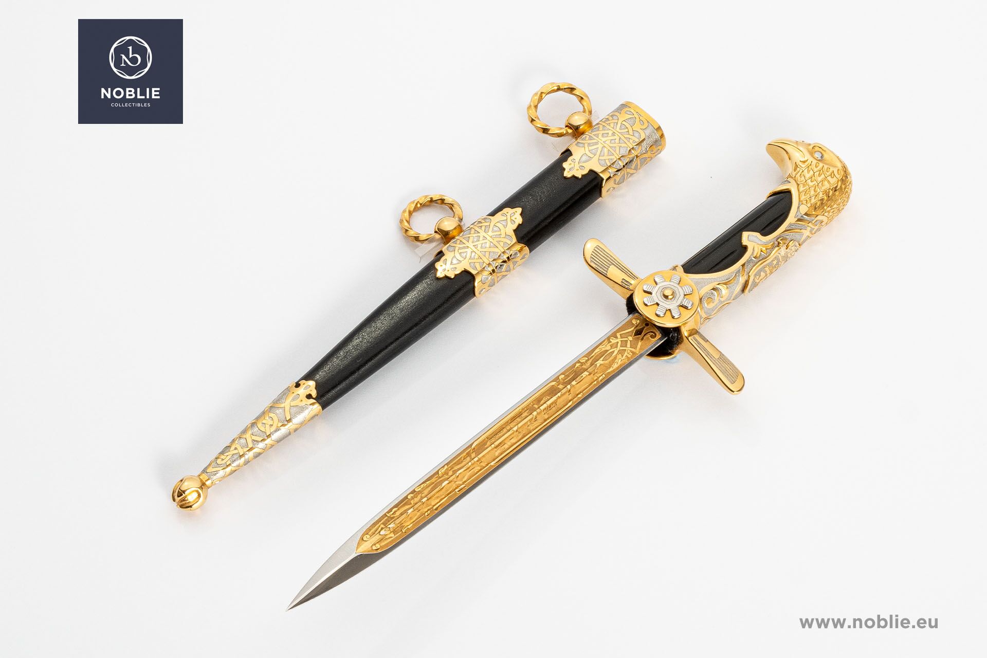 Custom Daggers — Damascus, Hunting, Engraved, Stiletto | Noblie