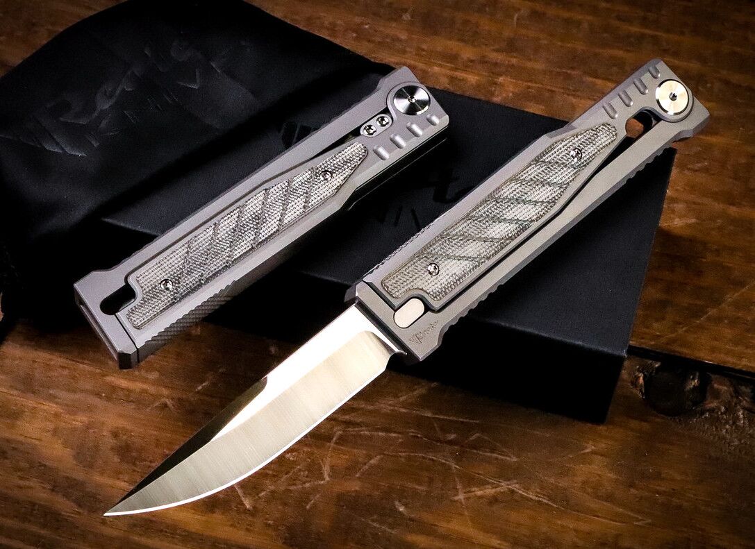 Gravity Knife Guide: History, Mechanics, and types of gravity knives