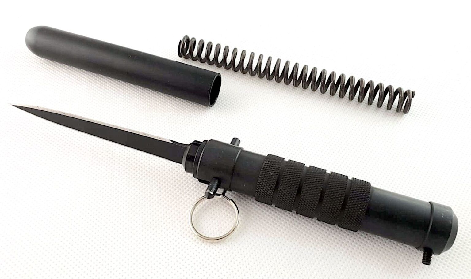 Ballistic Knife Guide: History, Mechanics & Legal Facts